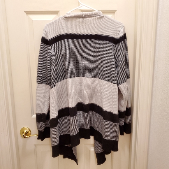 Cable & Gauge | Sweaters | Cable Gauge Cozy Colorblock Knit Cardigan ...